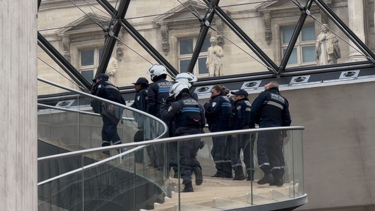 ルーブルに強盗 大勢の客走り騒然 - Yahoo!ニュース