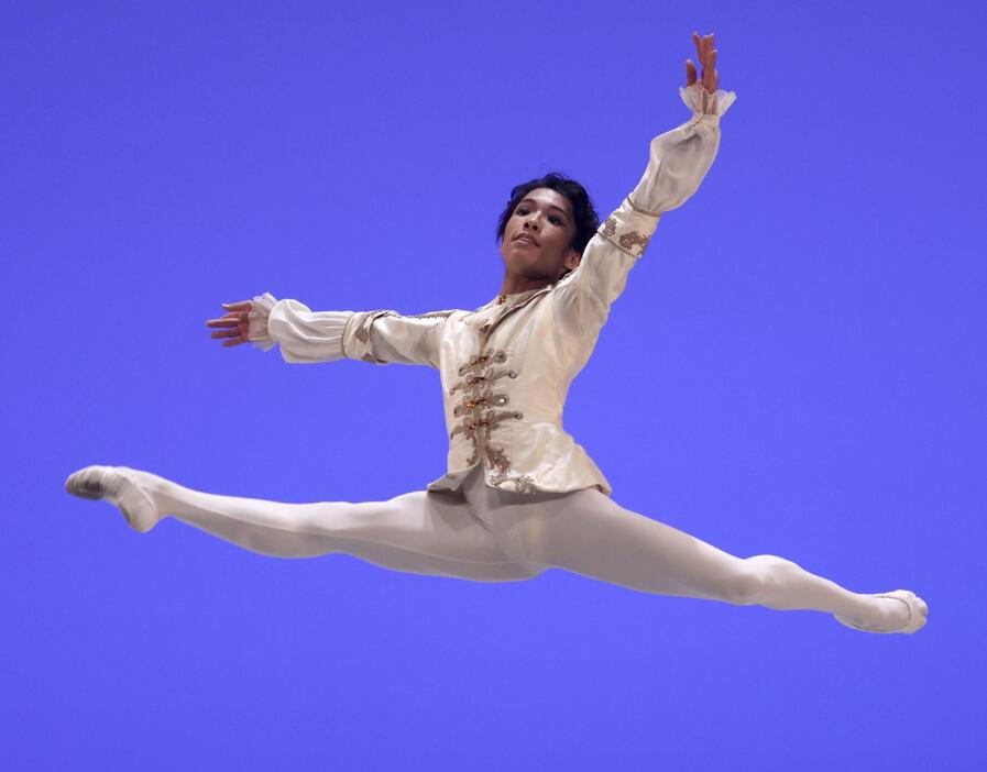 ローザンヌ、安海真之介さん3位 国際バレエコンクール、最終選考 (共同通信) - Yahoo!ニュース