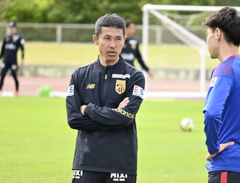チームをつかさどるのは選手。だからこそ問いかける「君は何者なんだ？」― FC東京を率いる松橋力蔵監督【J1新監督インタビュー②】 (47NEWS) - Yahoo!ニュース