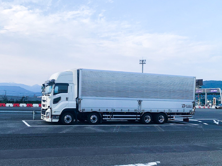 「多重下請け」によるしわ寄せをどう改善する？――2024年問題を前に上がる中小物流企業の悲鳴 #令和の人権 (Yahoo!ニュース オリジナル 特集) - Yahoo!ニュース