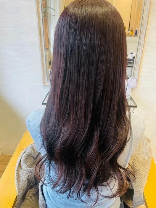 大人の前髪で軽めの印象に。40代のためのロングヘア月間トレンドランキングTOP5 (Marisol) - Yahoo!ニュース