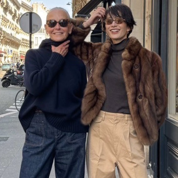 【VERYモデル・神山まりあさん】もハマった！フランスの“リアルトレンド”｜VERY (magacol) - Yahoo!ニュース