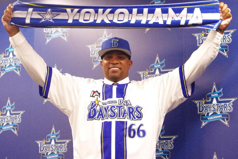 なぜ横浜DeNAは中日時代に“致命的欠陥”を露呈していたビシエドを獲得したのか…「FA取得で日本選手扱い」「守備力も含めた総合的な活躍に期待」「ハマスタの相性」 (RONSPO ...