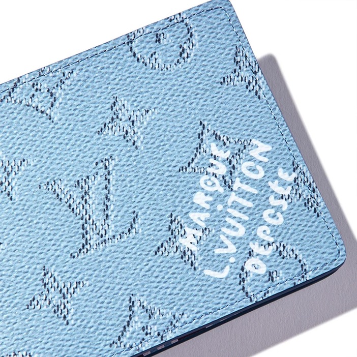 【一粒万倍日×天赦日×大安】エルメス、ルイ・ヴィトン、ディオール... 大人が買うべき「二つ折り財布」新作3選 (UOMO) - Yahoo!ニュース