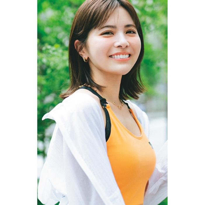 【ゴルフ、海etc.】アクティブでも美肌女子の『愛用日焼け止め』6選｜CLASSY. (magacol) - Yahoo!ニュース