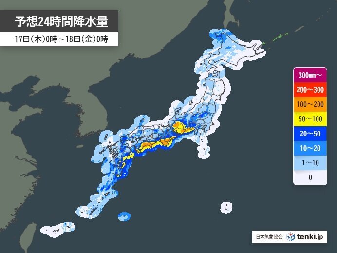 明日17日も関東甲信から近畿は警報級の大雨 日本海側では猛烈な暑さ続く (tenki.jp) - Yahoo!ニュース