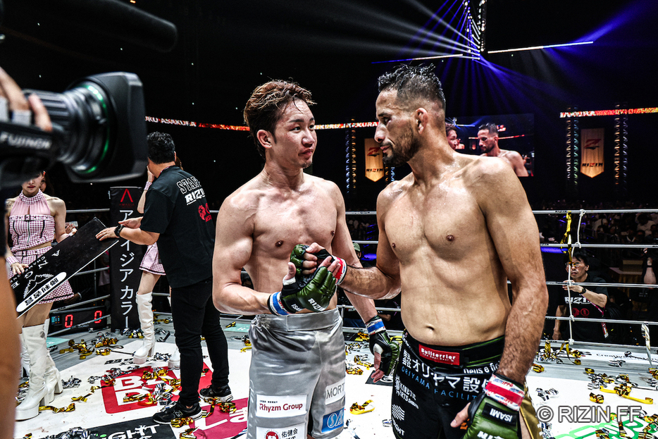 【RIZIN】「4年越しの誓い─朝倉未来、宿敵クレベルとの再戦で見せた進化と覚悟」 (まるスポ) - Yahoo!ニュース