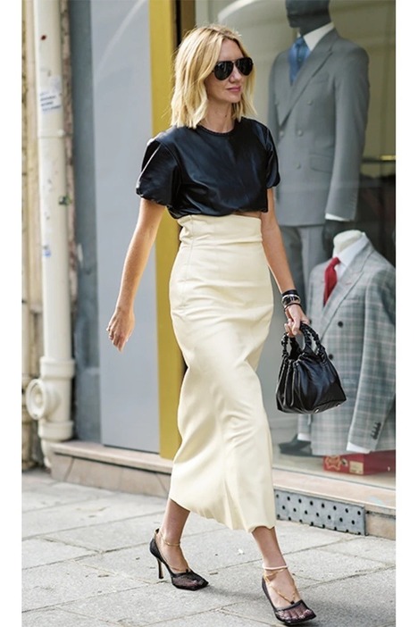 シンプルな服で「ラクなのにスタイル良く見える」シンプルなテクニック (GISELe) - Yahoo!ニュース