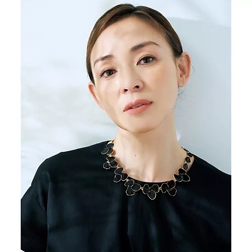 夏は”ボリューム感のある”ネックレス＆ピアスがおしゃれ！ (Web eclat) - Yahoo!ニュース