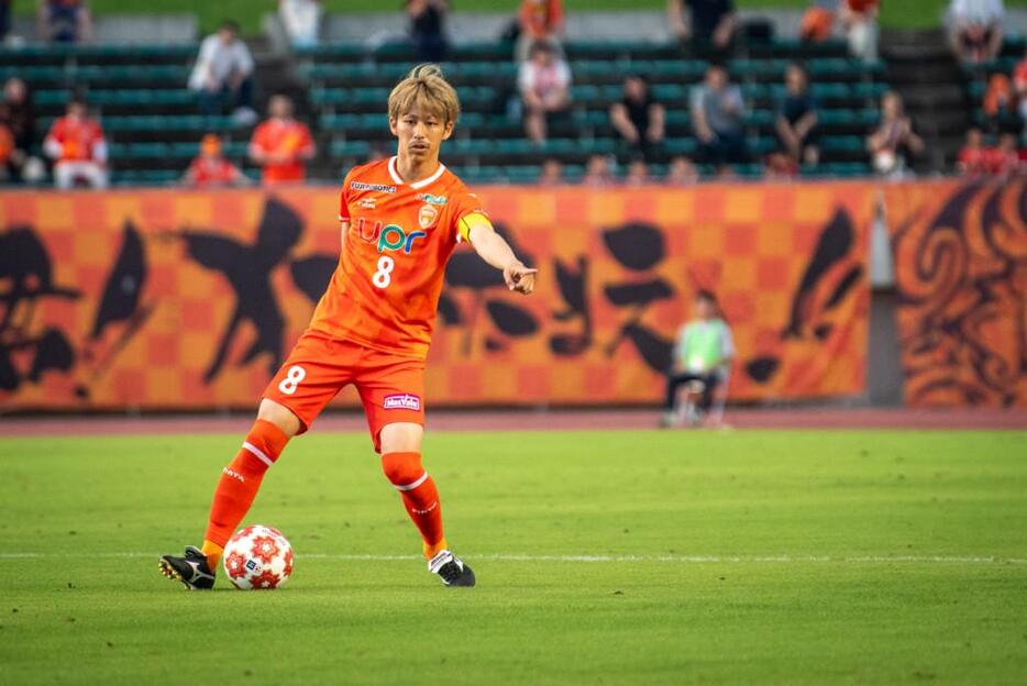 「J1基準のクラブを、もう一度。」──佐藤謙介の挑戦と、レノファ山口の現在地 (スポチュニティコラム) - Yahoo!ニュース