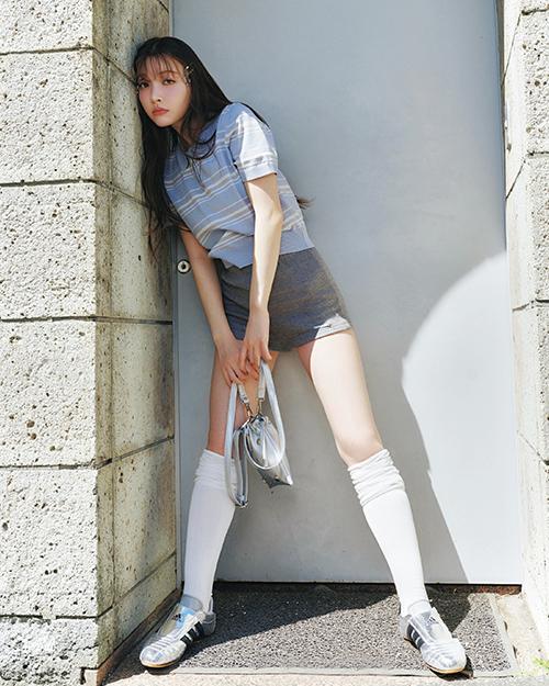 スタイルが盛れる【黄金バランス】は？真夏の主役級コーデ3選 (NET ViVi) - Yahoo!ニュース