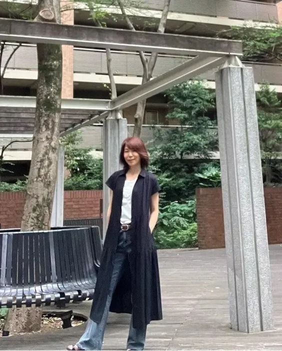 夏だって黒！おしゃれな50代の涼感コーデ5選 (Web eclat) - Yahoo!ニュース