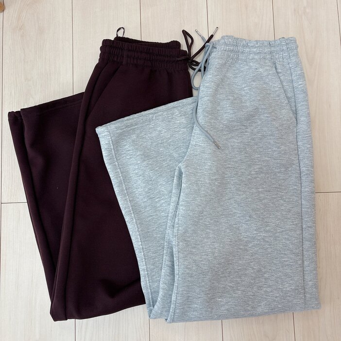 アラフォーがGUで「思わず2色買い」したスウェットを着まわし。シルエットが最高 (ESSE-online) - Yahoo!ニュース