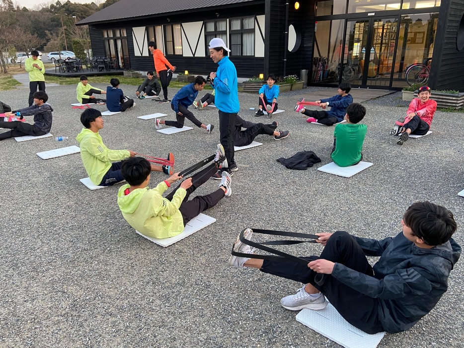 青学駅伝部も実感 ストレッチが及ぼすメンタルへの好影響 (VITUP!) - Yahoo!ニュース