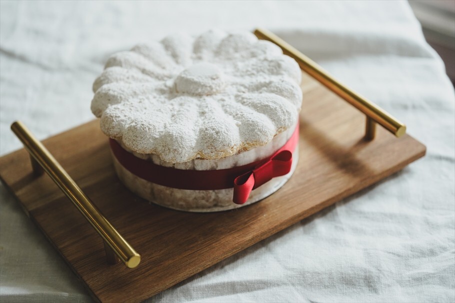 名店のパティシエが教える。モデル・松川星さんが学ぶ正しいフランス菓子 vol.12|「シャルロット」 (ufu.) - Yahoo!ニュース