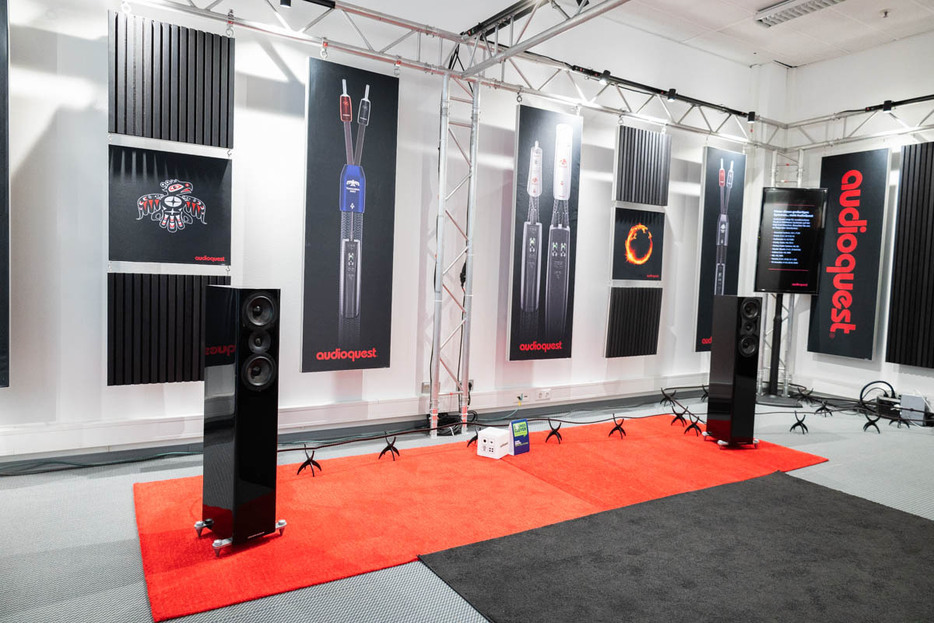 【HIGH END】アクセサリーメーカーの最新動向。TURNBULL／オーディオクエスト／エイムの新LANケーブル他 (PHILE WEB) - Yahoo!ニュース