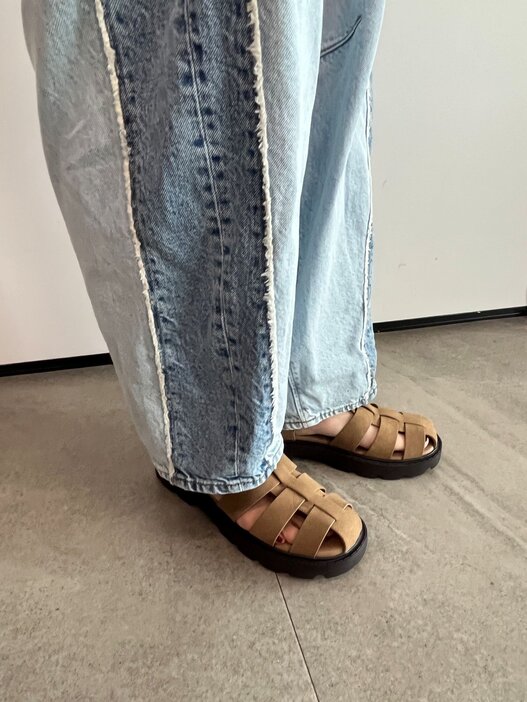 「イロチ買いしたい」GUの最旬サンダルがプチプラなのに高見え！アラフォー厳選4つ (ESSE-online) - Yahoo!ニュース