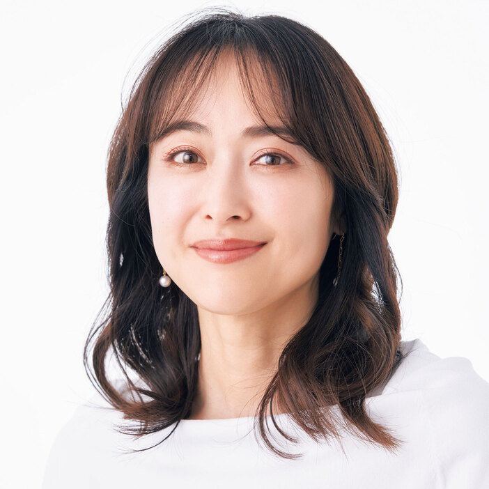 暑くてムシムシする日に！崩れ知らずの「手直ししやすい巻き方」をマスター｜美ST (magacol) - Yahoo!ニュース