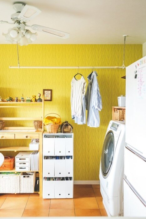 「ここに来てよかった」築50年団地・1LDKでかなえた理想空間。家事動線はキッチンで完結させる (ESSE-online) - Yahoo!ニュース