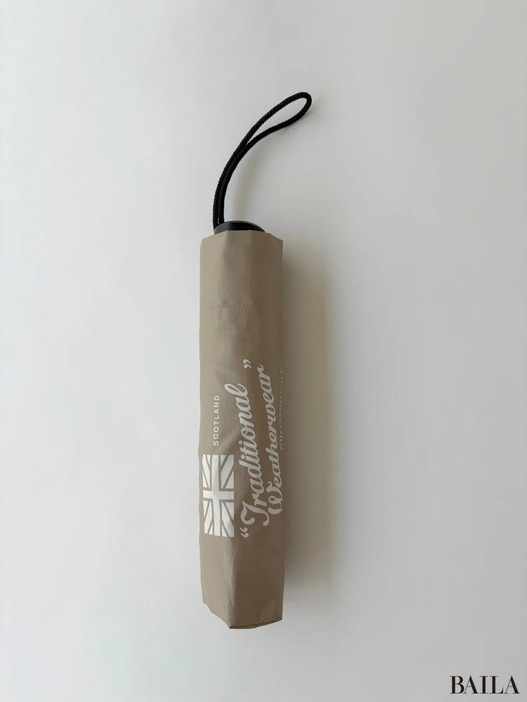 大人の軽量日傘！たった174gでしゃれたデザイン、UVカット比率もサイズも文句なしの日傘をレビュー (＠BAILA) - Yahoo!ニュース