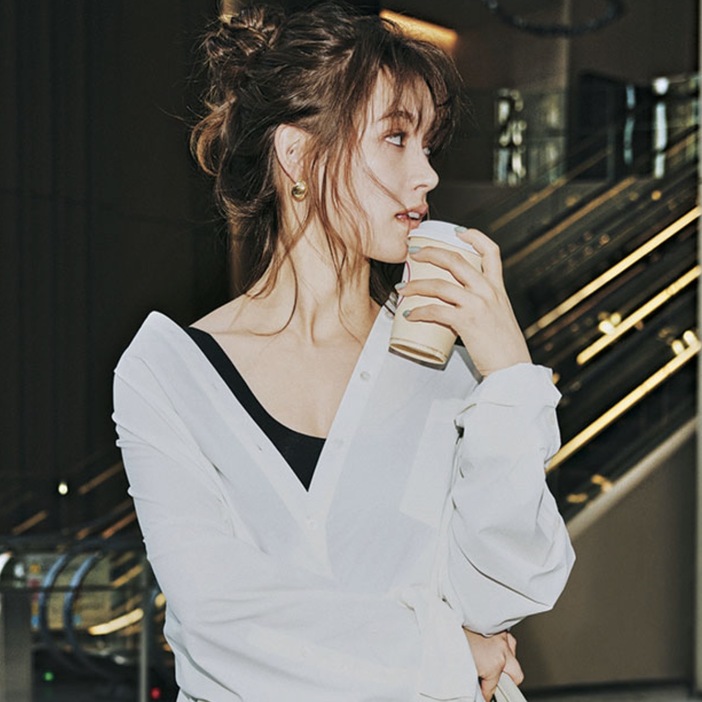 【ピラティス女子も注目！】見せてもヘルシーな『お洒落インナー』トピックス6｜CLASSY. (magacol) - Yahoo!ニュース