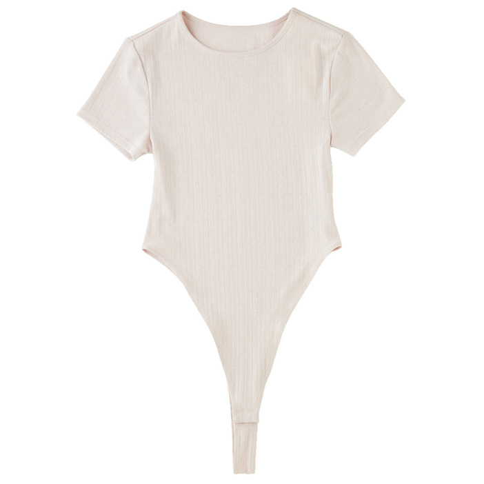 話題騒然【GU】の「1990円ボディスーツ」が想像以上に使えると話題｜CLASSY. (magacol) - Yahoo!ニュース