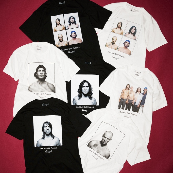 「ジャーナル スタンダード」がレッチリのフォトTシャツを発売 写真家ロス・ハルフィンとのコラボで (WWDJAPAN.com) - Yahoo!ニュース