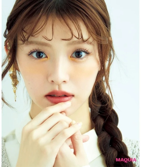 【推し色メイク】イエローメイクのおすすめは？ 高発色な黄色のアイカラーで視線をゲット (MAQUIA ONLINE) - Yahoo!ニュース