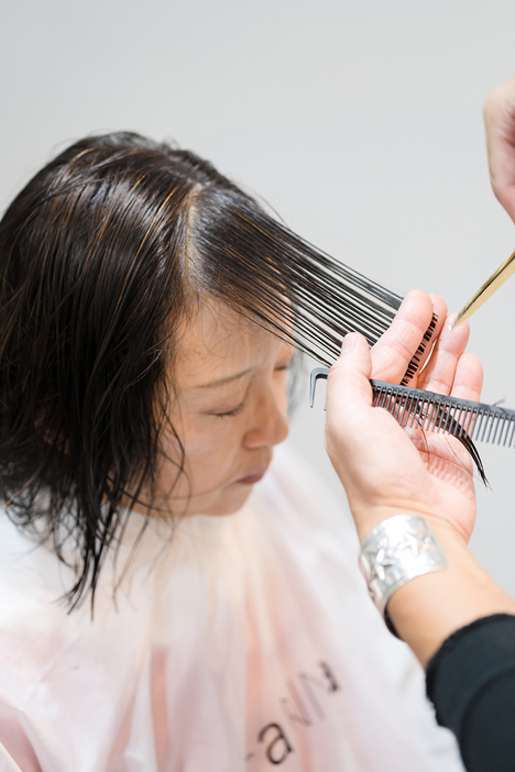 生え際や分け目が薄くなった悩みには【前髪ありのボブ】がいいらしい。40〜50代のエイジングをカバーできる美形ボブに挑戦してみました！ (webマガジン mi-mollet) - Yahoo!ニュース