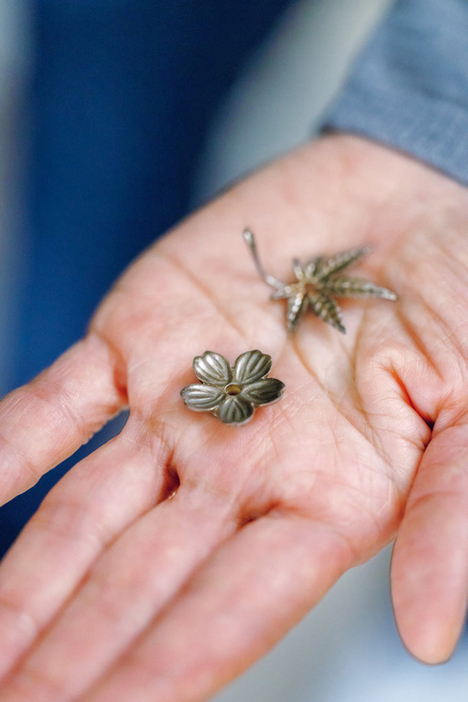 料理家・栗原はるみ「人生の総まとめ」器だけじゃない、宝物がつまった赤い棚の中身とは？ (webマガジン mi-mollet) - Yahoo!ニュース