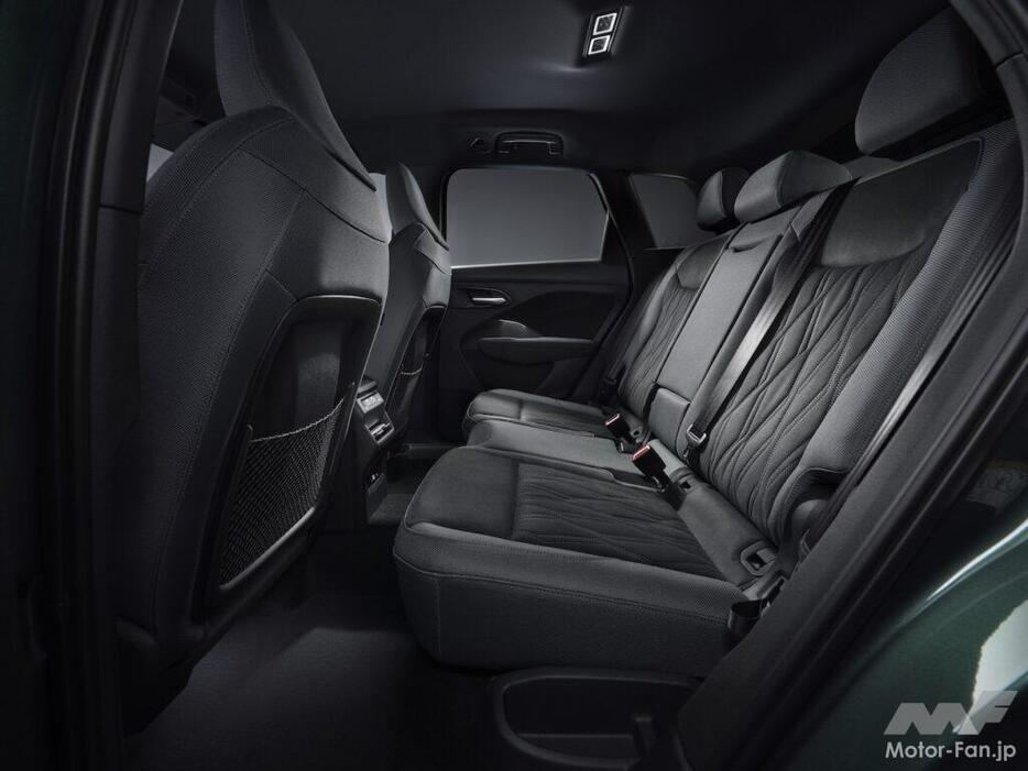 お手頃価格と実用性を兼ね備えたCセグ輸入SUV「アウディQ3 SUV」と「BMW X1」を比較した (MotorFan) - Yahoo!ニュース