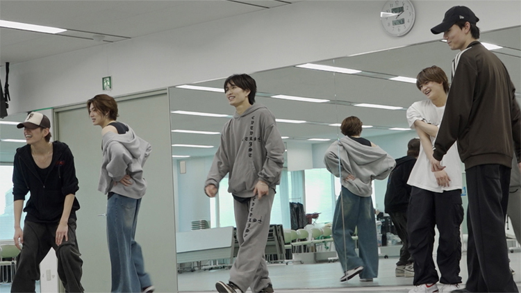 【ACEes】に密着！グループ再編を聞いたときの心境、新グループ結成への思いとは？ (NET ViVi) - Yahoo!ニュース