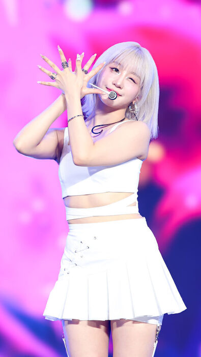 人気YouTuber・ダンサーのARATAさんに聞く、今推したいフィメールダンサー (ELLE DIGITAL) - Yahoo!ニュース