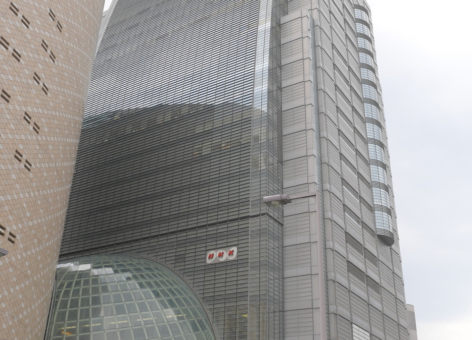 NHK大阪局長 受信料不払いの支払督促強化に理解求める「公平負担の徹底に努めたい」 (デイリースポーツ) - Yahoo!ニュース