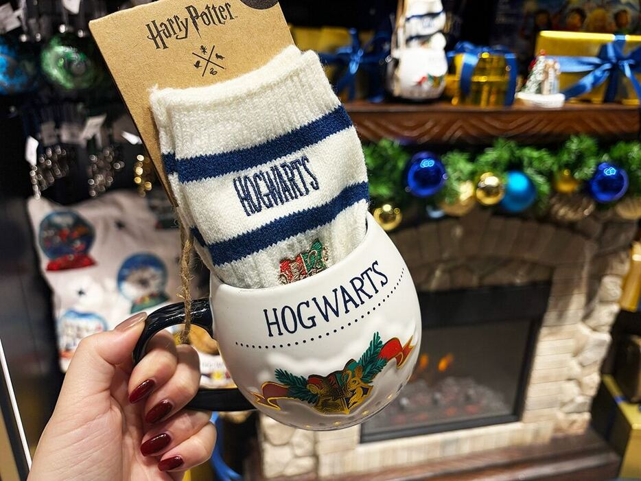 【ハリポタ】ファン悶絶。2025クリスマス限定グッズおすすめ3選を紹介！ (non-no Web) - Yahoo!ニュース