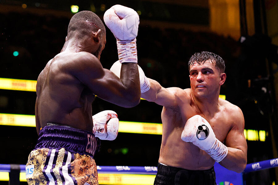 被弾ボクサーがリング外に飛ぶ 壮絶TKO劇に騒然「寝ようと思ったけど…」「信じられない」 (THE ANSWER) - Yahoo!ニュース