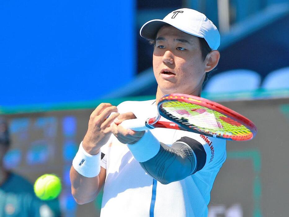 西岡良仁 頂上決戦制し8度目V、第1シードにストレート勝ち＜男子テニス＞ (tennis365.net) - Yahoo!ニュース