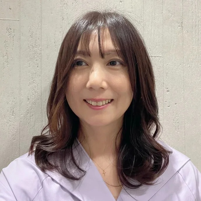 【40代人気へアランキング・ミディアムTOP5】第1位は小顔見せの黄金バランスを持つくびれシルエット (Marisol) - Yahoo!ニュース