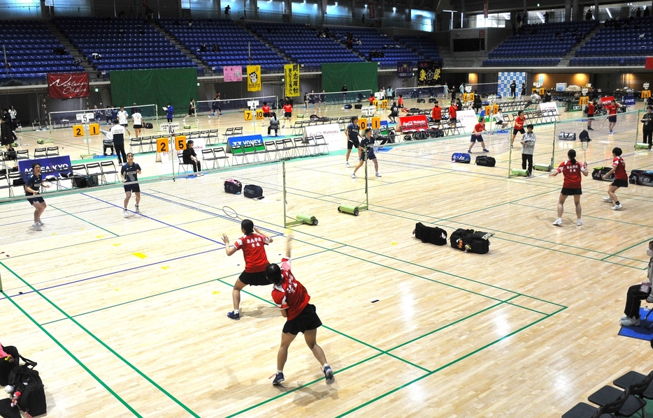 バド・ダイヤモンド杯 青森で開幕 (陸奥新報) - Yahoo!ニュース