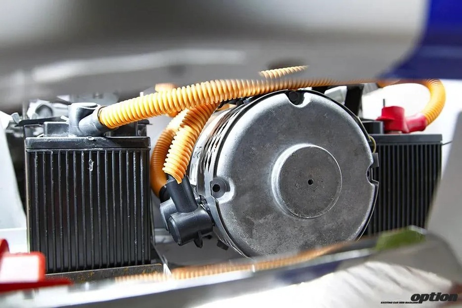 「もう“懐古”じゃ終わらせない」コンバートEVで覚醒したヨタハチ、その実力を探る！ (MotorFan) - Yahoo!ニュース