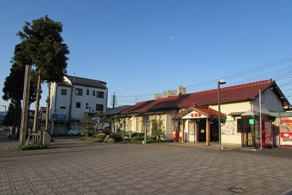 ローカル線の奇跡？ 「通過特急」で稼ぐ黒字鉄道――30年目の“曲がり角”を考える (Merkmal) - Yahoo!ニュース