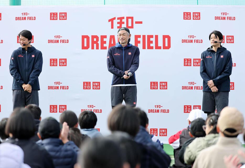 イチロー氏、錦織圭の150キロ打ち返し挑戦もネットに阻まれ「野球の150キロ速くないけど」 (日刊スポーツ) - Yahoo!ニュース