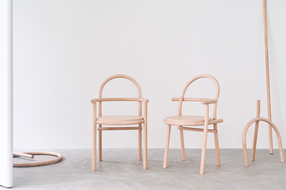 【曲線が美しい木の椅子3選】カリモク、飛騨産業…日本ブランドから厳選 (T JAPAN web) - Yahoo!ニュース