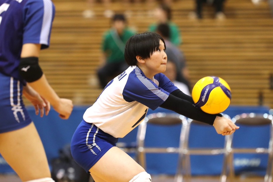 【バレー】全国屈指のサーブレシーブの秘けつは？ 国スポに出られない分「春高では暴れるぞ」【インターハイ女子優勝 金蘭会高主力座談会（後編）】 (月刊バレーボール) - Yahoo!ニュース