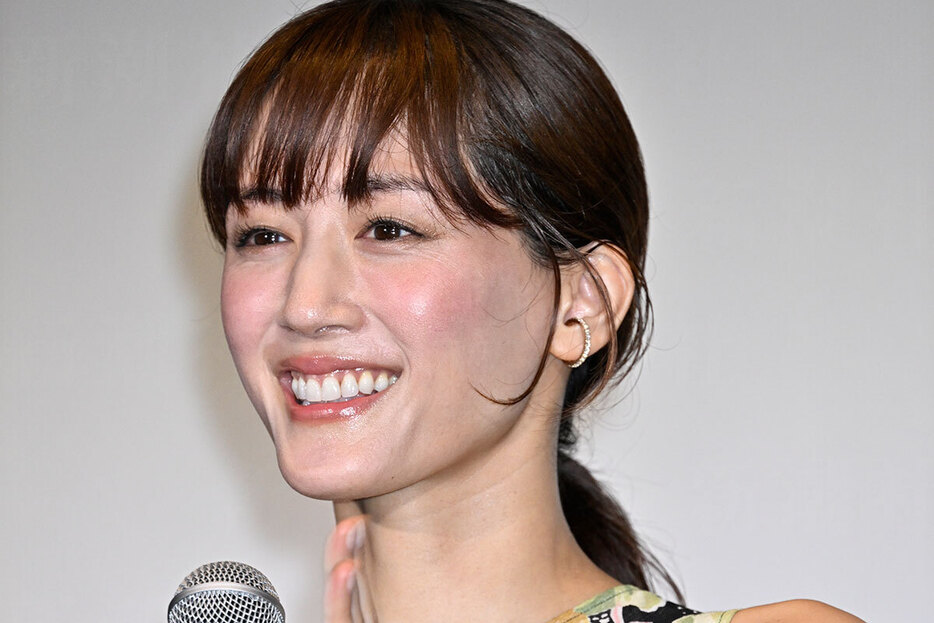 今年の紅白歌合戦の目玉は誰に？ NHKが“後出し”するかもしれない「大物歌手」の名前 (デイリー新潮) - Yahoo!ニュース