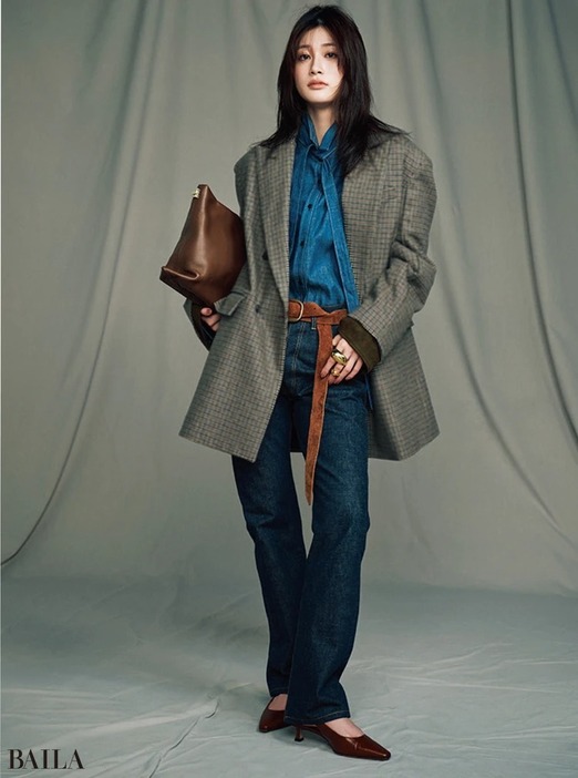 【生見愛瑠さんが着こなすチェック柄】メンズライクなジャケット＆シャツをちょっぴり甘く (＠BAILA) - Yahoo!ニュース