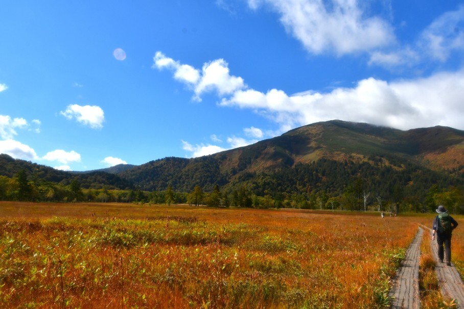 オープンほやほやの山ホテル「LUCY尾瀬鳩待 by 星野リゾート」を拠点に尾瀬湿原でトレッキングデビュー！ (FRaU) - Yahoo!ニュース