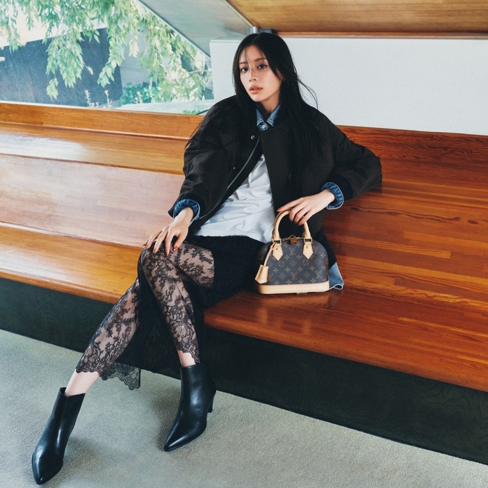 【ルイ・ヴィトン】貴島明日香が選ぶのは上品さが際立つ“一生もの”ミニバッグ (＠BAILA) - Yahoo!ニュース