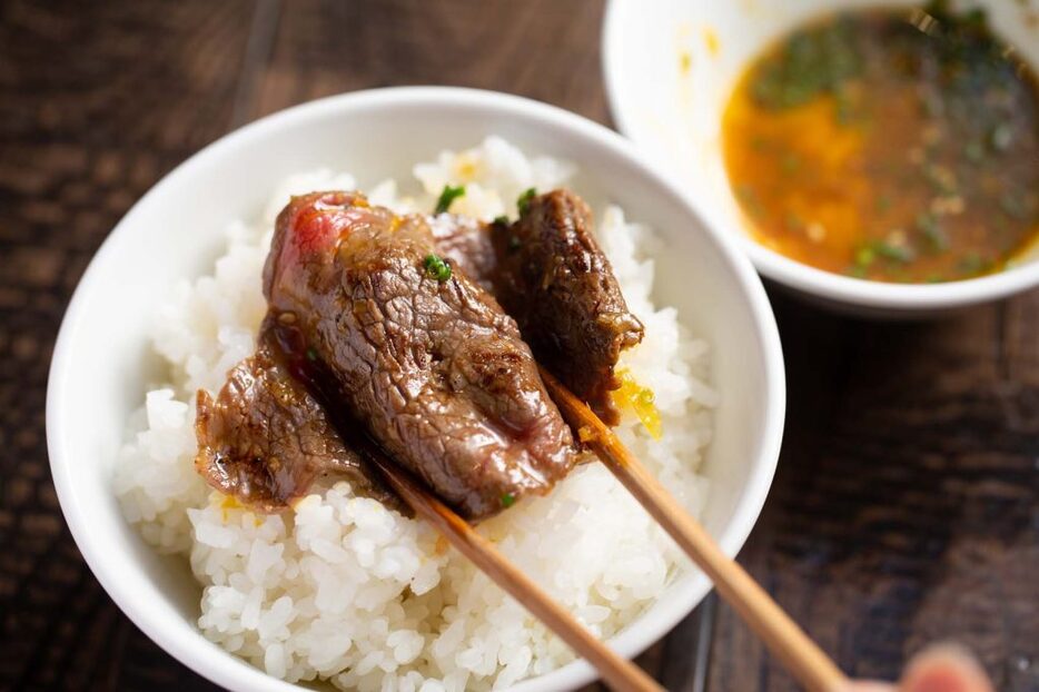 〈食べログ3.5以下のうまい店〉大阪発！ ネクスト町焼肉はバリエーション豊富なタレが魅力の“タレ焼肉” (食べログマガジン) - Yahoo!ニュース