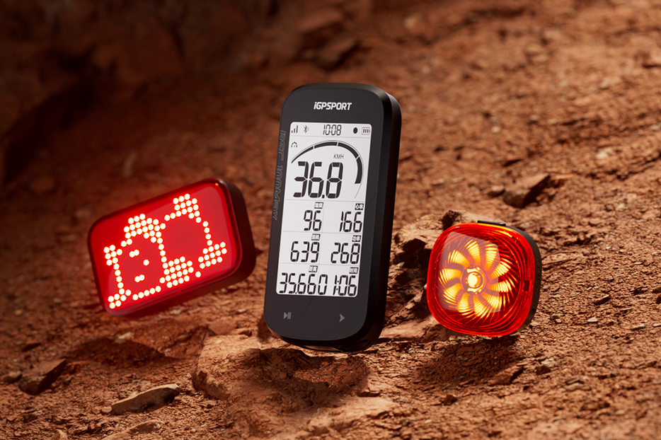 大画面・超薄型サイコン「BSC100Max」と、遊び心あふれるスマートテールライト｜iGPSPORT (FUNQ) - Yahoo!ニュース